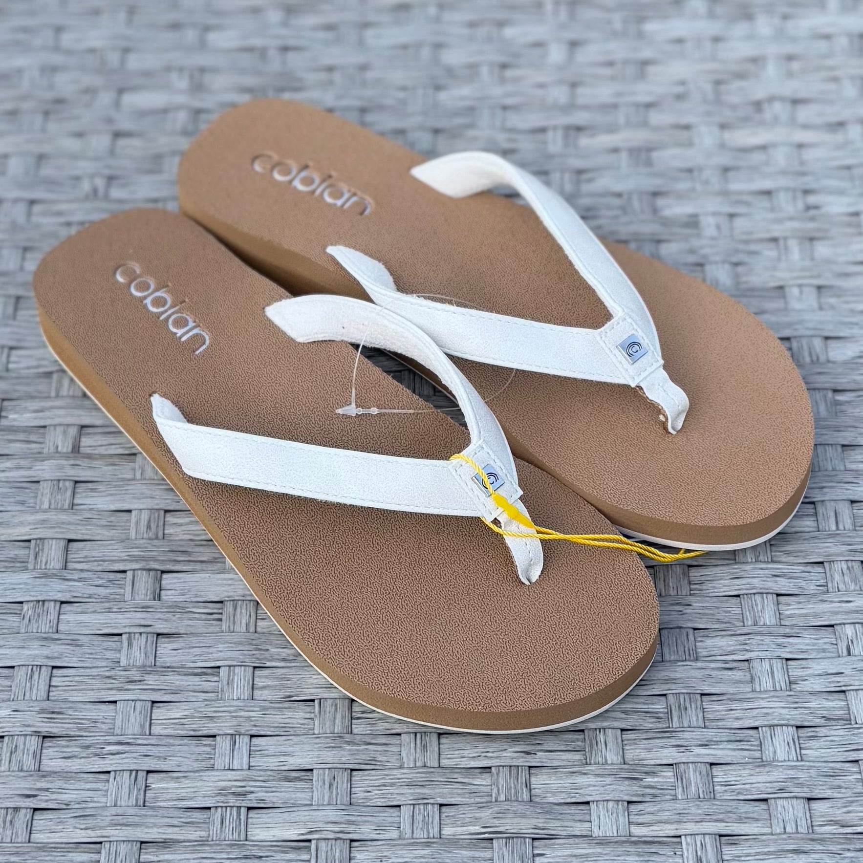 Skinny Bounce 2 In Cream By Cobain – The Teal Turtle Boutique